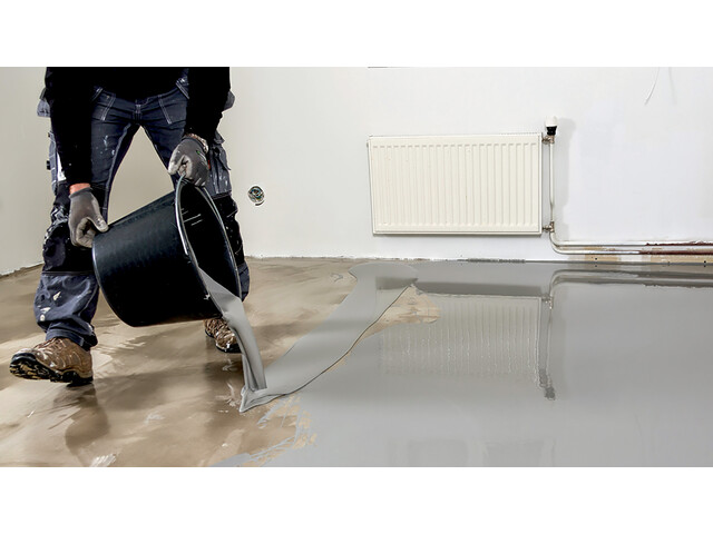 Skapa ett hållbart och snyggt hallgolv: Weber flytspackel | Weber Sverige